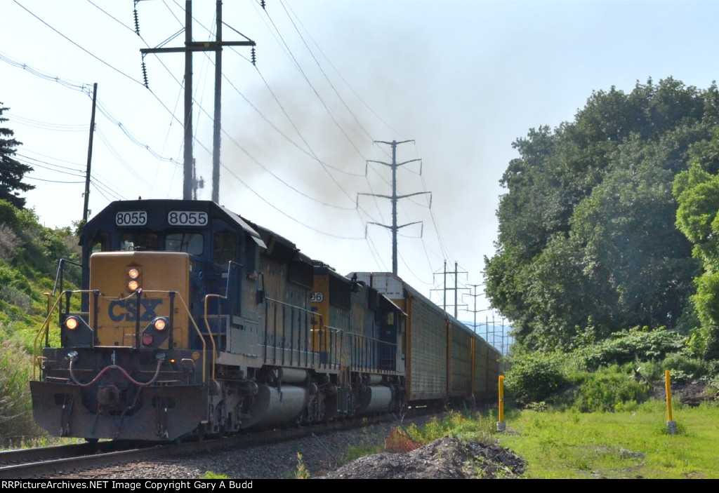 20110607 CSX SD40-2 8055 HAVERSTRAW NY